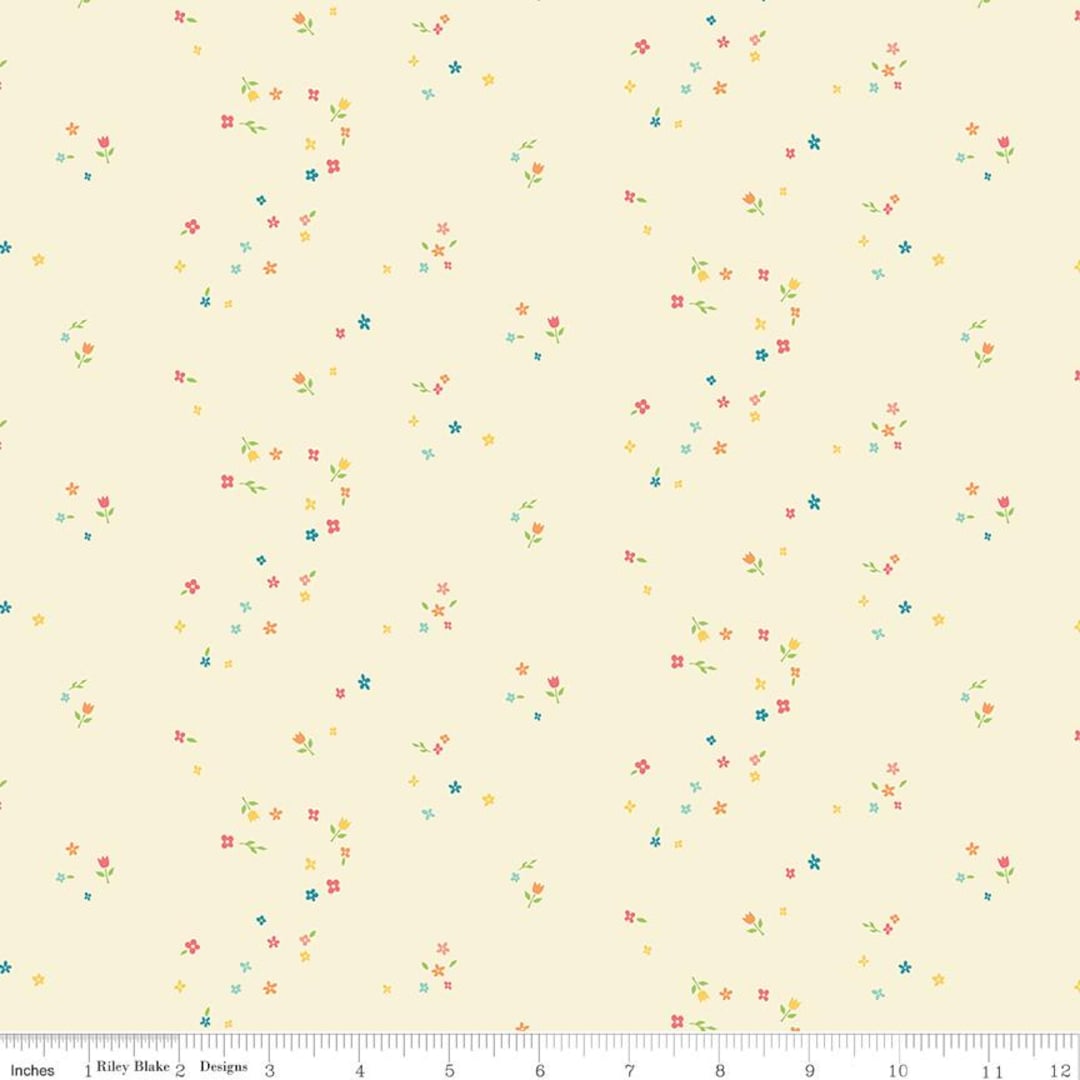 First Blooms Mini Blooms in Vanilla by Heather Peterson of Anka's ...