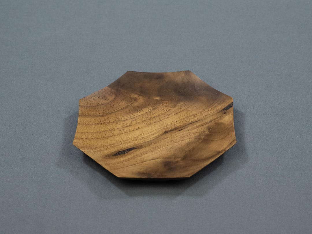 Shallow American Walnut Octagon Bowl-figured+bark Inclusion [aprox 5"x ...