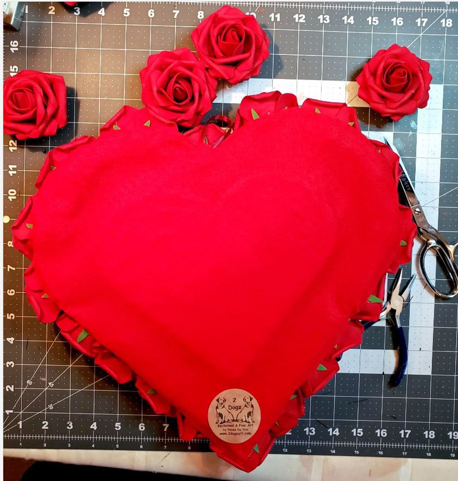 Available in 3 Shapes and Sizes Dark Red Rose Heart Wreath - Etsy