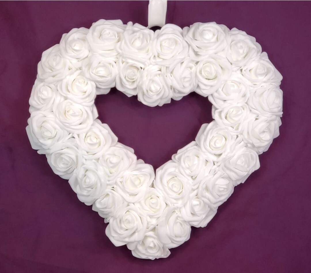 Elegant White Rose Heart Wreath | Wedding Wreath | Bridal Shower Docor ...