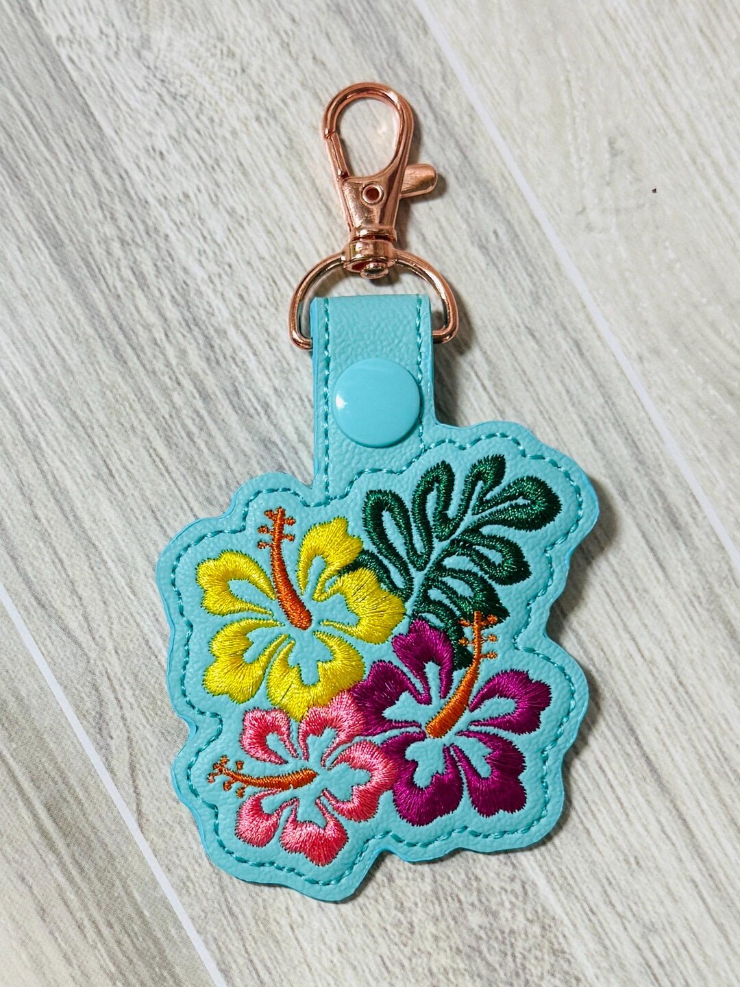 Hibiscus Keychain Decorative Fob / Handbag Charm / Bag Tag - Etsy