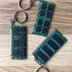 Upcycled Computer Keyring: RAM, Processor, Circuit Board - Geeky Tech ...