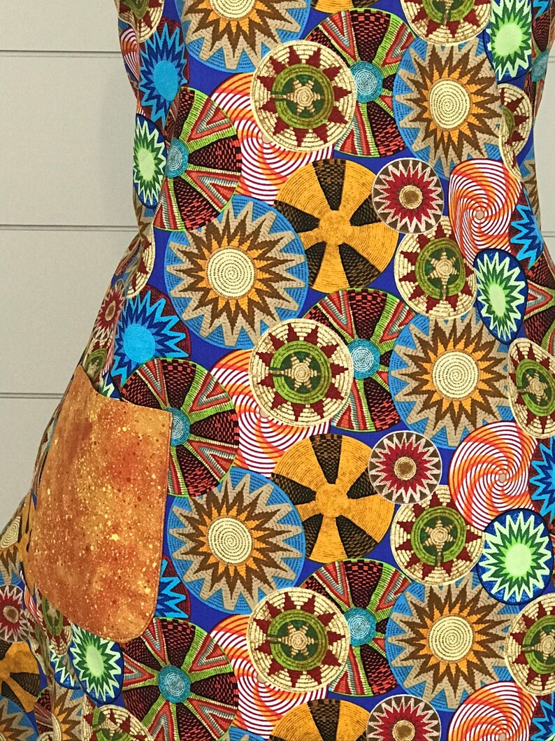 Beautiful Woven Baskets Featured on Vintage-style Apron, Graceful ...