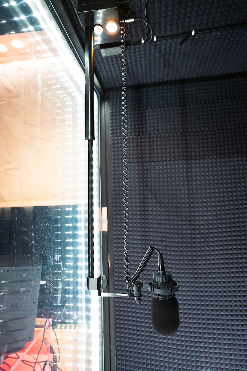 Adjustable Microphone Lift With Remote Control Ceiling Microphone ...