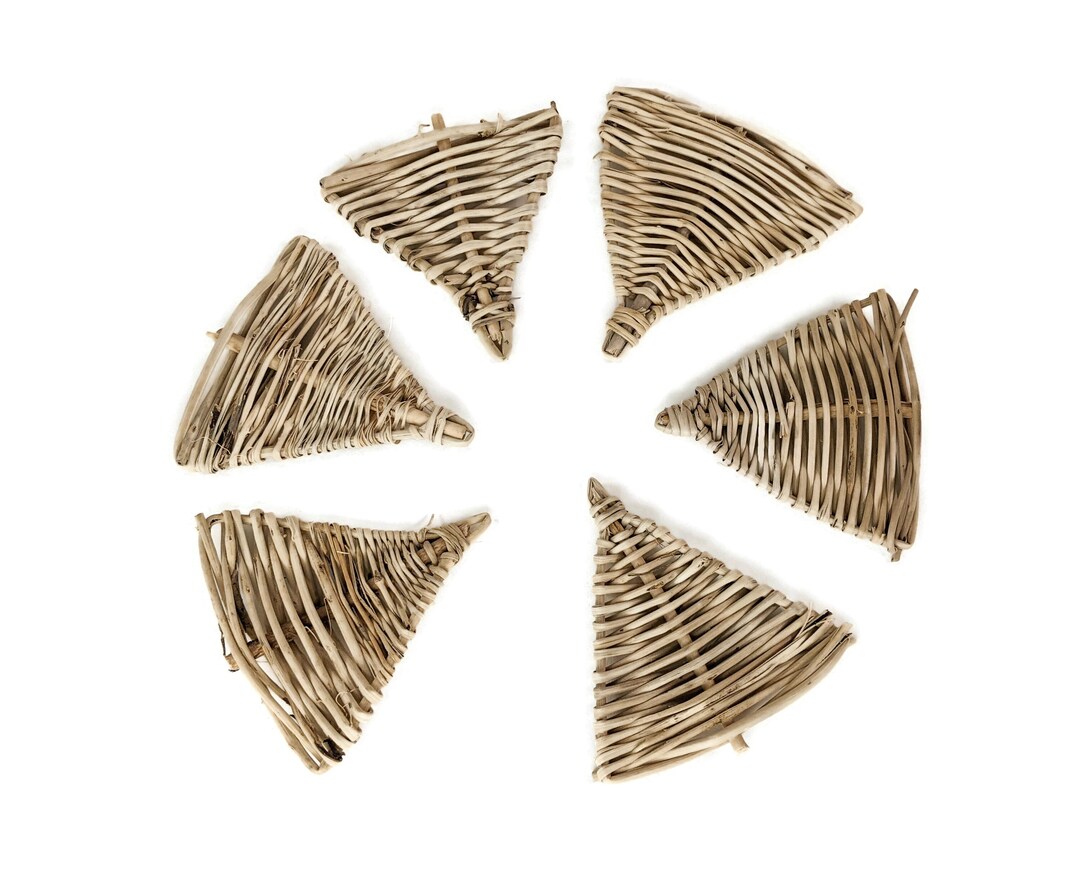 Set of 6 Tri Cones Wicker, Natural - Etsy