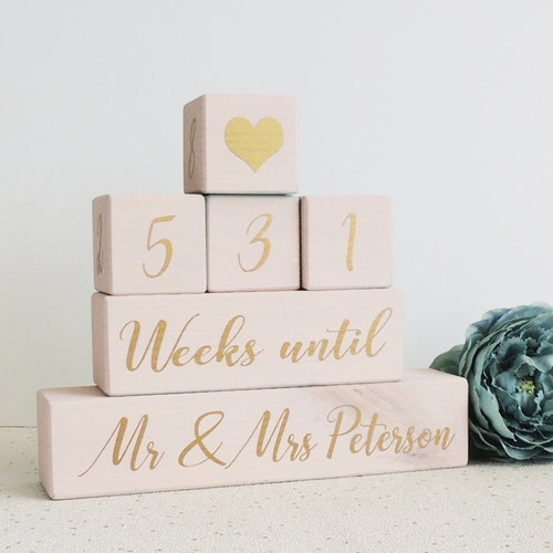 Wedding Countdown Blocks Engagement Gift Mr. and Mrs. - Etsy