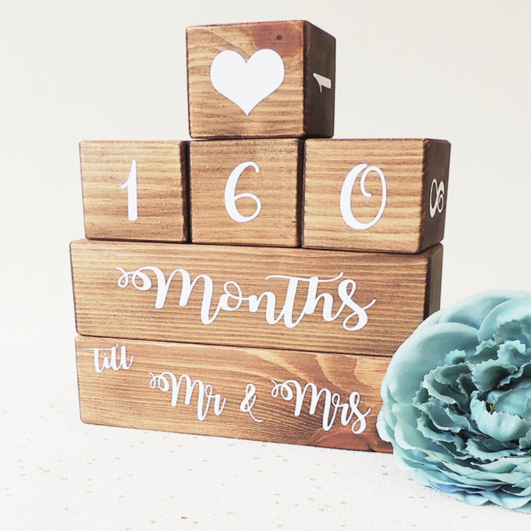 Wooden Wedding Countdown Blocks: Engagement Gift for Couple - Etsy