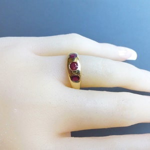 Victorian 18ct Gold Ruby Trilogy Rub Over Ring - Hallmarked Birmingham ...