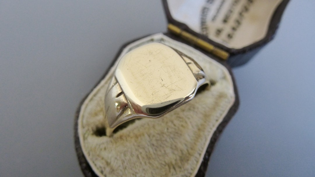 Vintage 9ct Gold Signet Ring - Rectangular - Sizes R.5 UK 8.75 US - Etsy