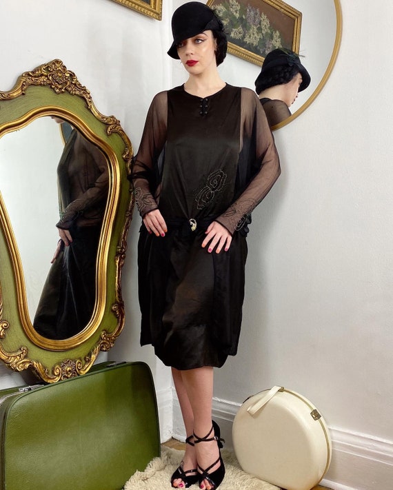 1920s Authentic Black Silk Flapper Dress with Rose Be… - Gem