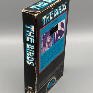 The Birds VHS Tape Alfred Hitchcock Vintage Horror Movie - Etsy