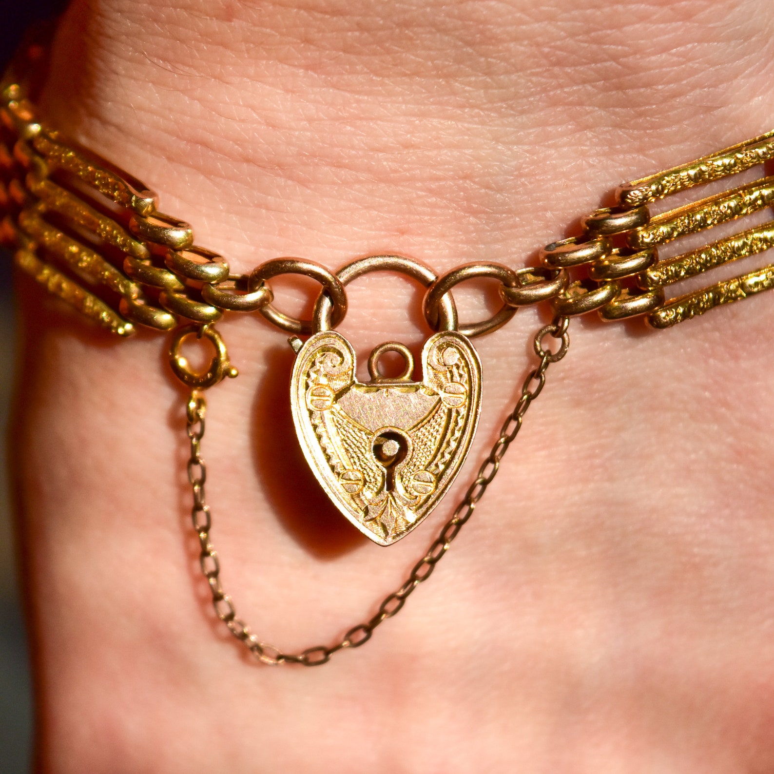 Victorian 9ct Gate Link Heart Lock Bracelet Engraved - Etsy