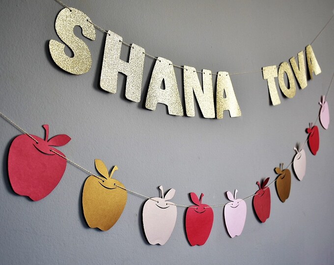 Rosh Hashanah Garland and Banner | A Jewish New Year Decoration: 10 Red ...