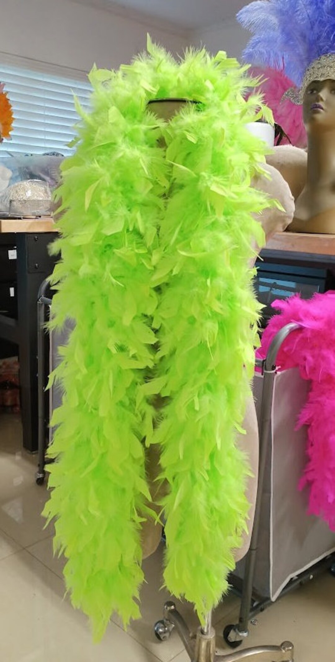 Lime Green Boa Heavy Weight 115 Grams Chandelle Feather Boa 2 Yard ...