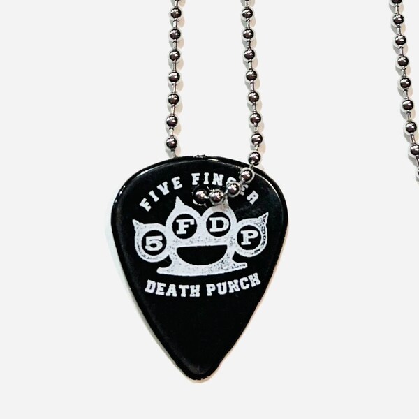 Five Finger Necklace - Etsy