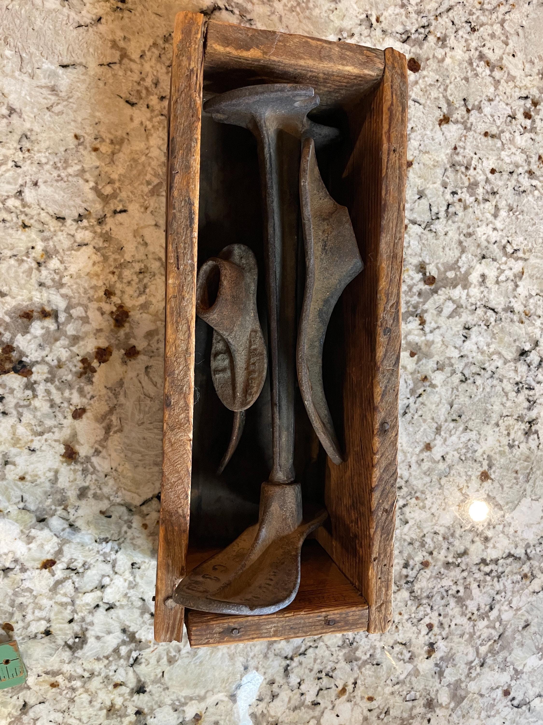 Antique Cobbler Set - 4 Sizes of Shoes, Stand, and Rustic Wooden ...