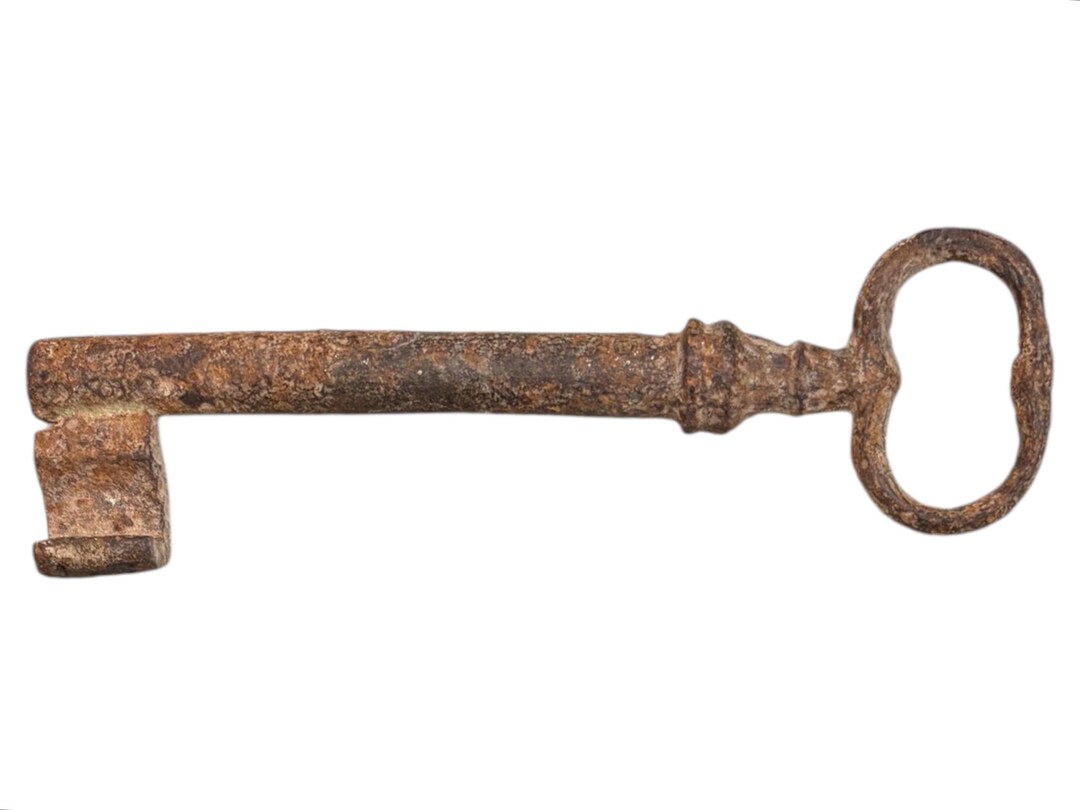 Antique Rusty Skeleton Key - Open Barrel Skeleton Key, Rusty Patina ...