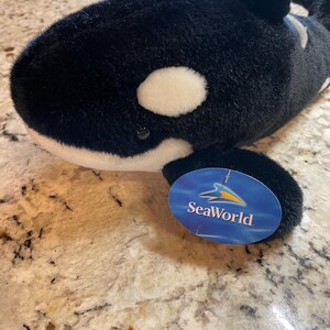 Vintage 15 Seaworld Killer Whale Orca Shamu Plushie Stuffed Animal Sea ...