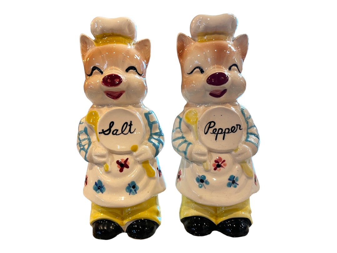 Adorable BIG 7.5 Inch Mr. and Mrs. Piggy Salt and Pepper Shakers - Made ...