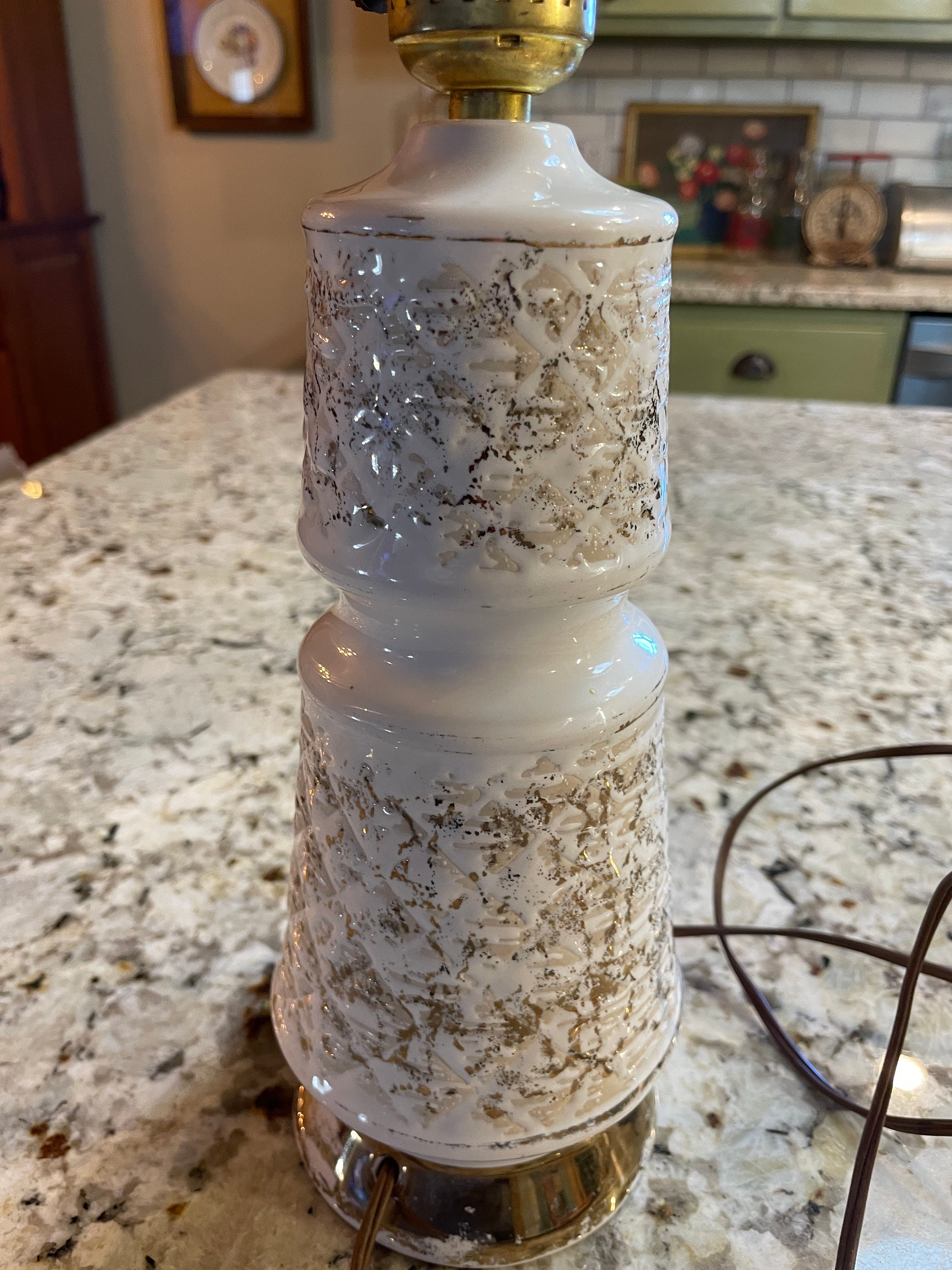Fabulous Midcentury Lamp - Gold Splatter, White Ceramic, Retro, Mcm ...