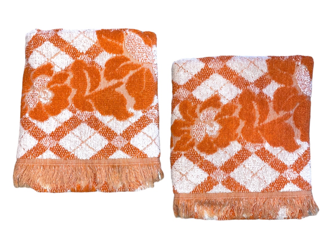 Set of 2 Cannon Retro Orange Towels - Floral, Flowers, Geometric ...