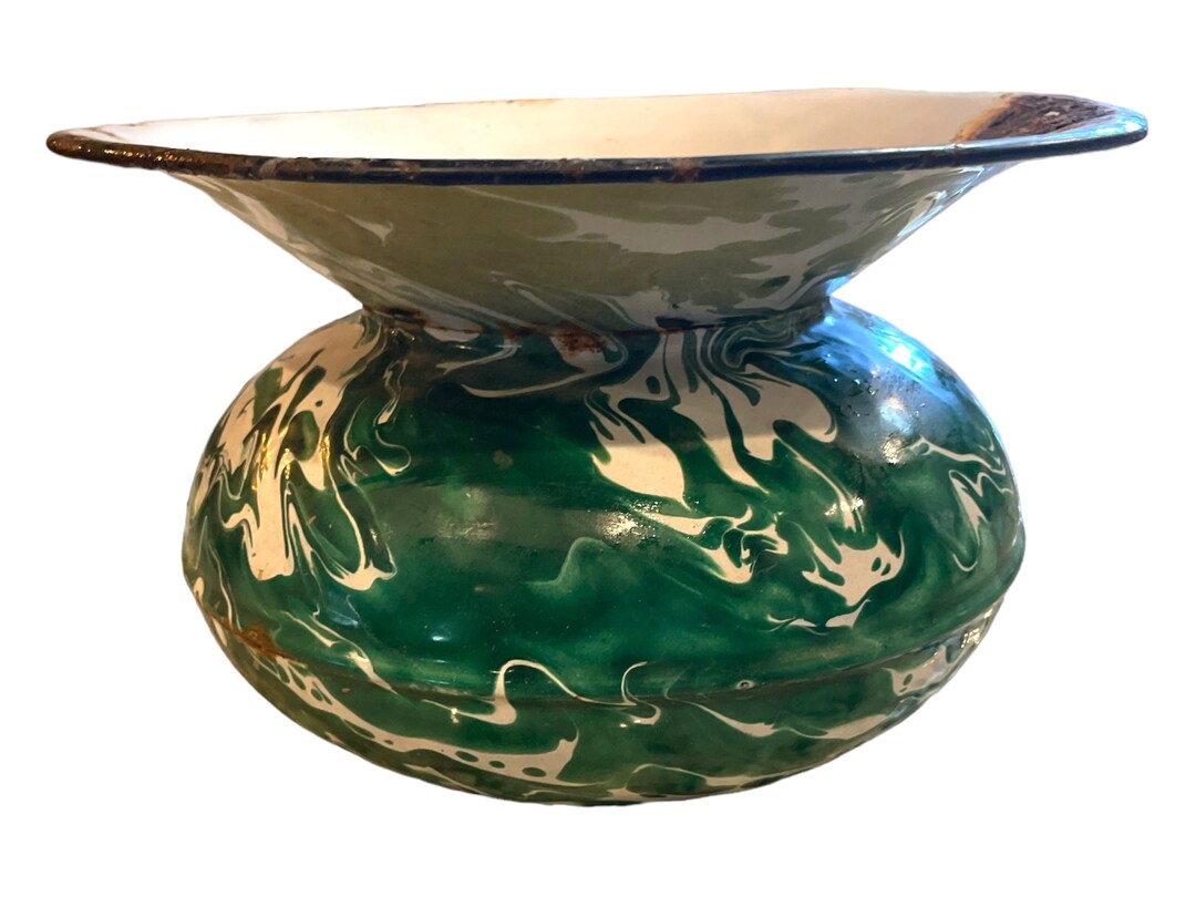 Emerald Green Swirl Enamelware Spittoon With Amazing Patina! Retro, Dip ...