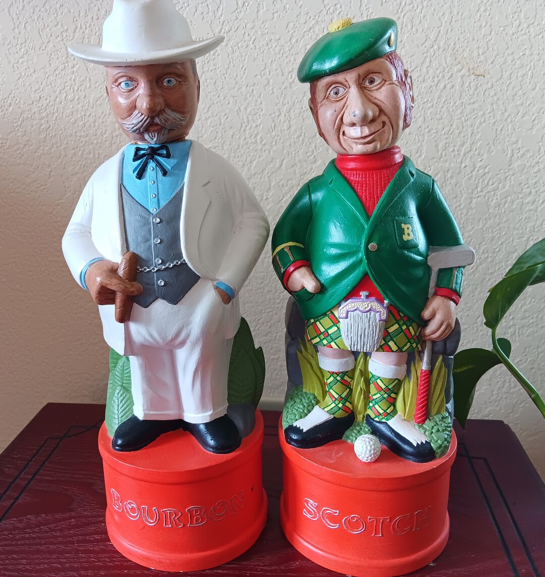 Vintage Decanter Scotch Bourbon Ceramic Scottish Golfer Kentucky ...