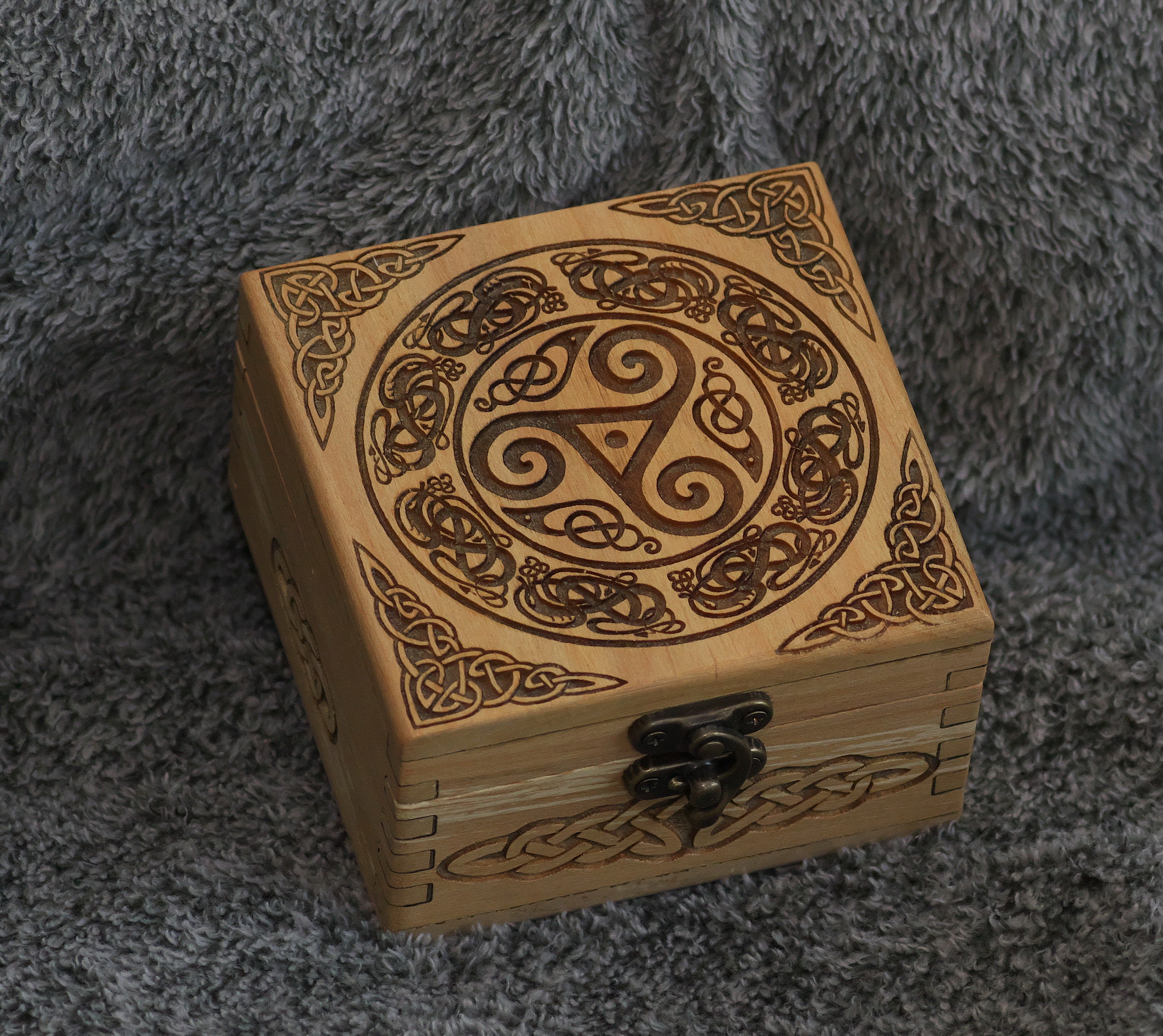 Celtic Triskel Themed Alder Wood Square Jevelery Box/casket - Etsy