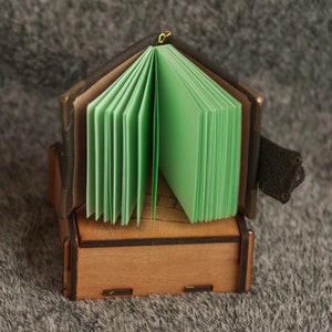 Ireland Themed Handmade Leather Green Paper Notebook "Сlover of Ireland ...