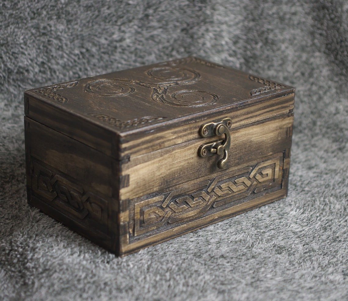Celtic Triskel Dragons Themed Wooden Jevelery Box/casket - Etsy