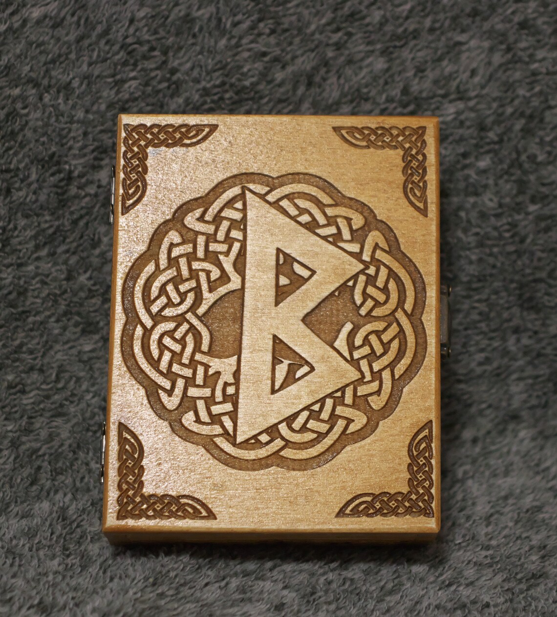 Berkano rune Moeder Aarde Moederschap thema houten - Etsy België