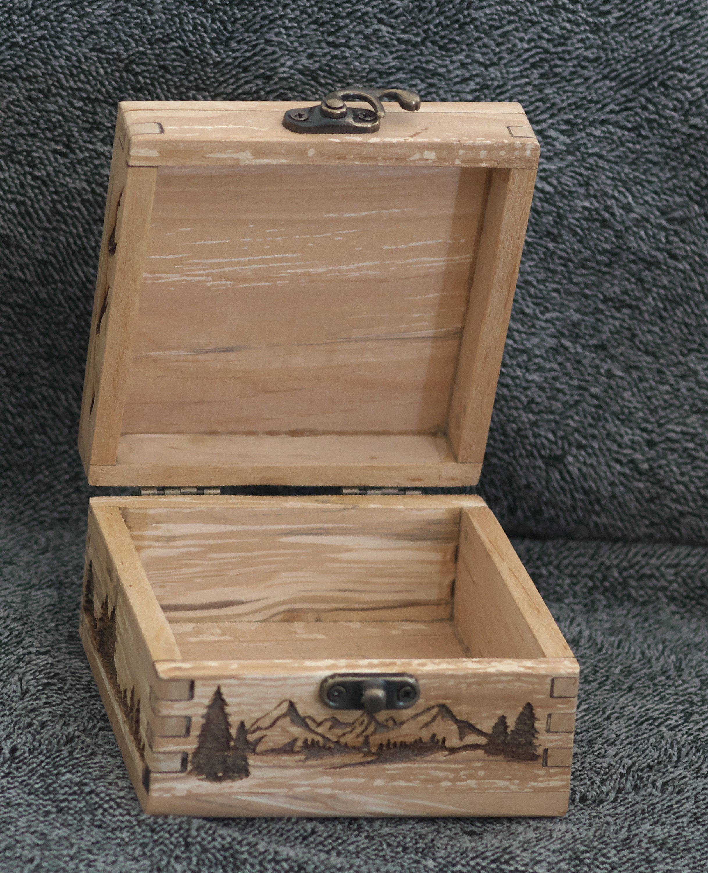 Celtic Wolf Themed Alder Wood Square Jevelery Box/casket - Etsy