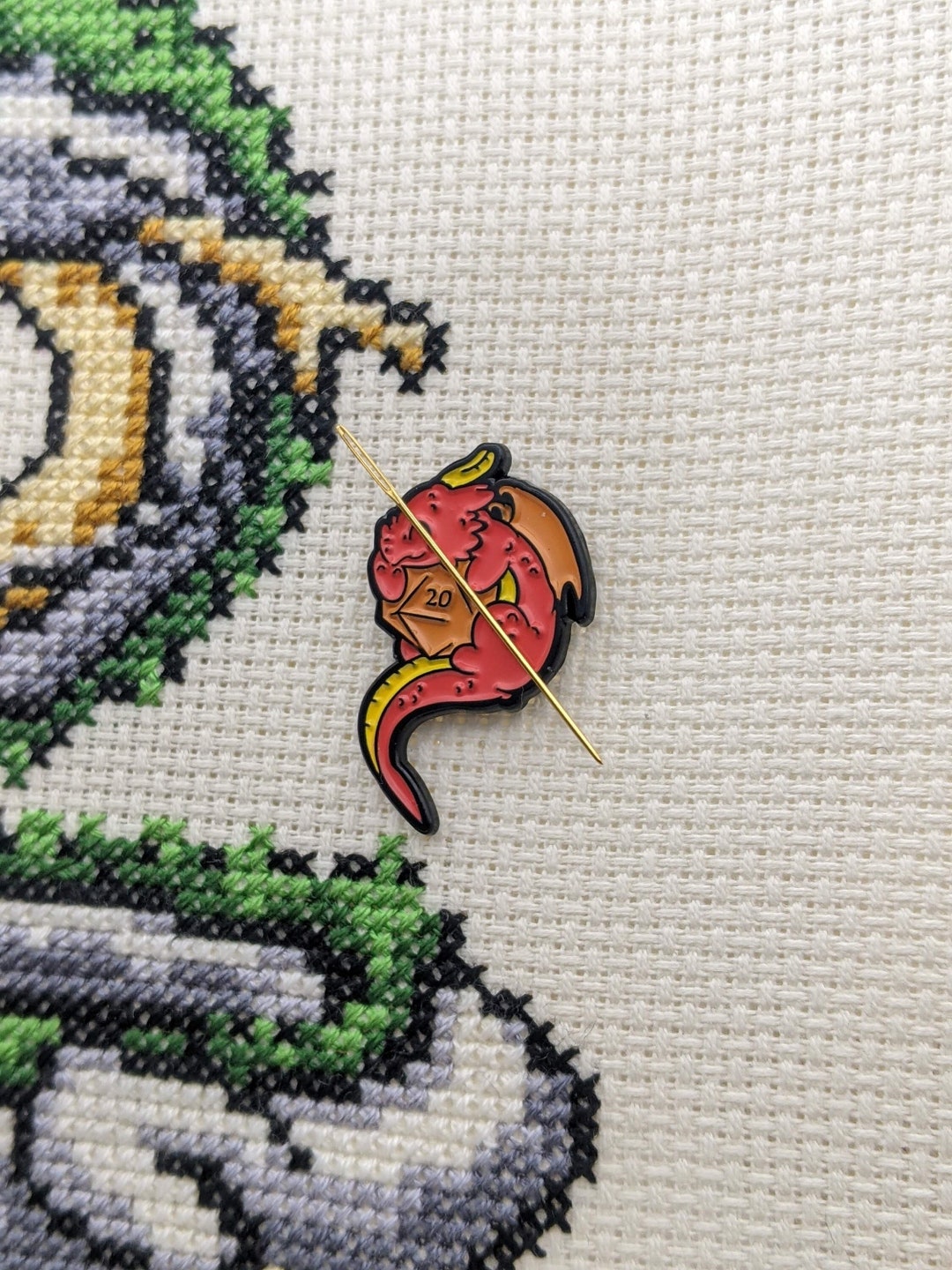 Dice Dragon | Needle Minder - Etsy