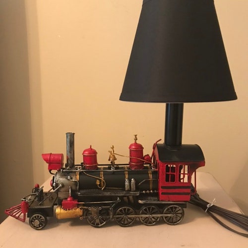 Aladdin Railroad Caboose Train Vintage Kerosene Oil Lamp W - Etsy