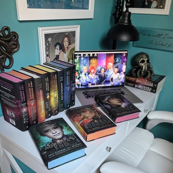 Acotar Special Edition - Etsy