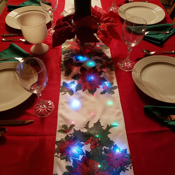 Valentine Table Runner - Etsy