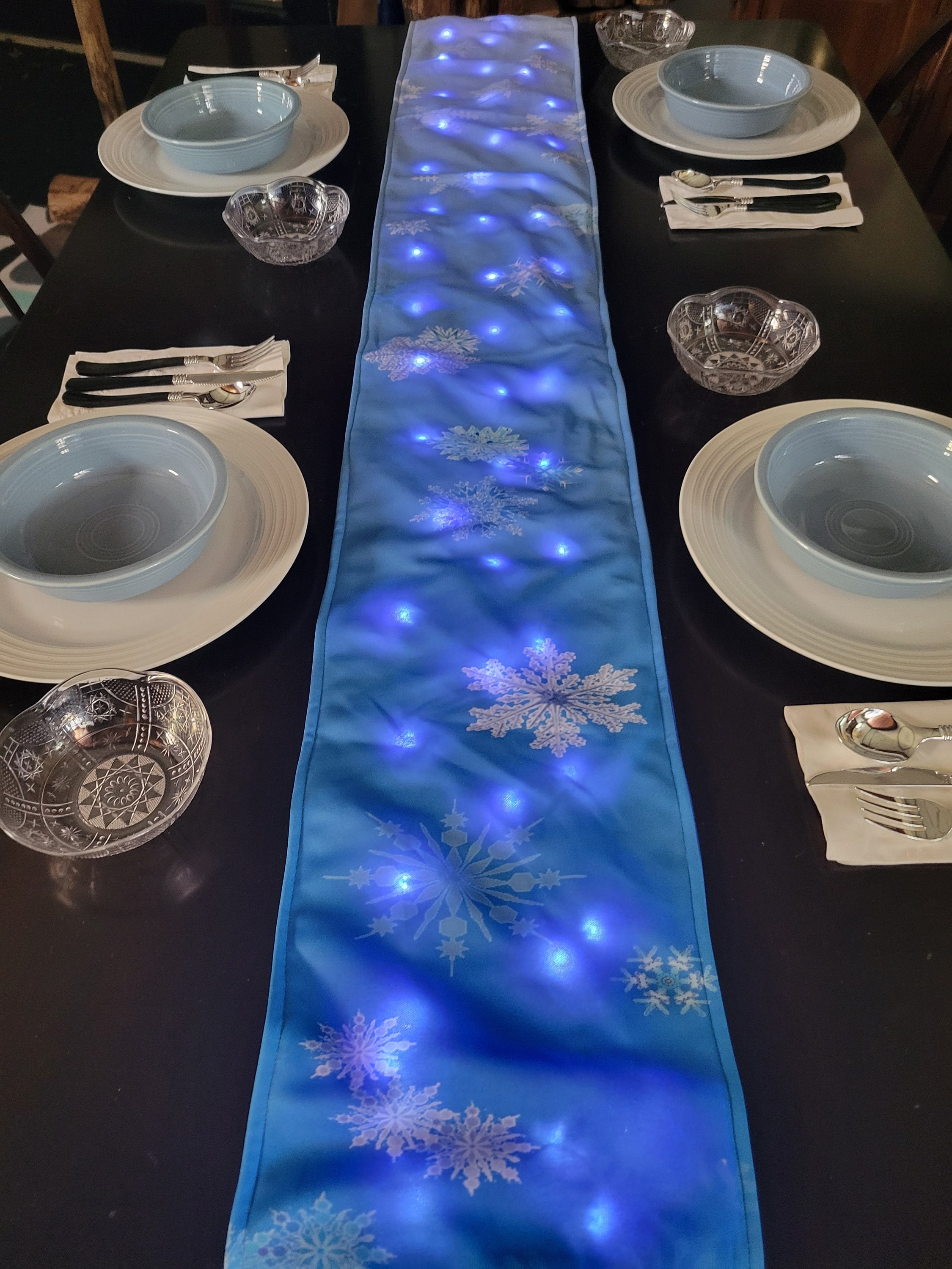 Simply Snowflake Rechargeable LED Light UP Table Runner - Etsy