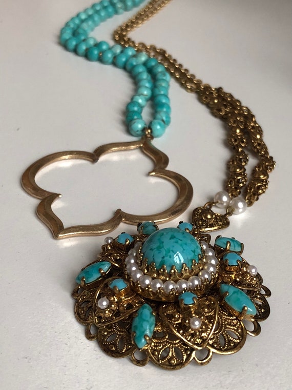Vintage 60s Czechoslovakian Gem