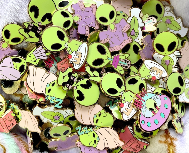 B Grade Aliens on Earth Pins - Etsy