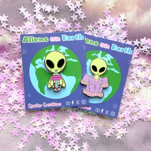 Aliens on Earth, Alien Enamel Pins, Cute Alien Gifts, Cute Enamel Pins, Funny Pins, Space ...