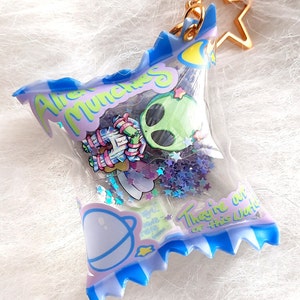 Alien Munchies, Snack Bag Charm, Cute Alien Gifts, Shaker Keychain ...
