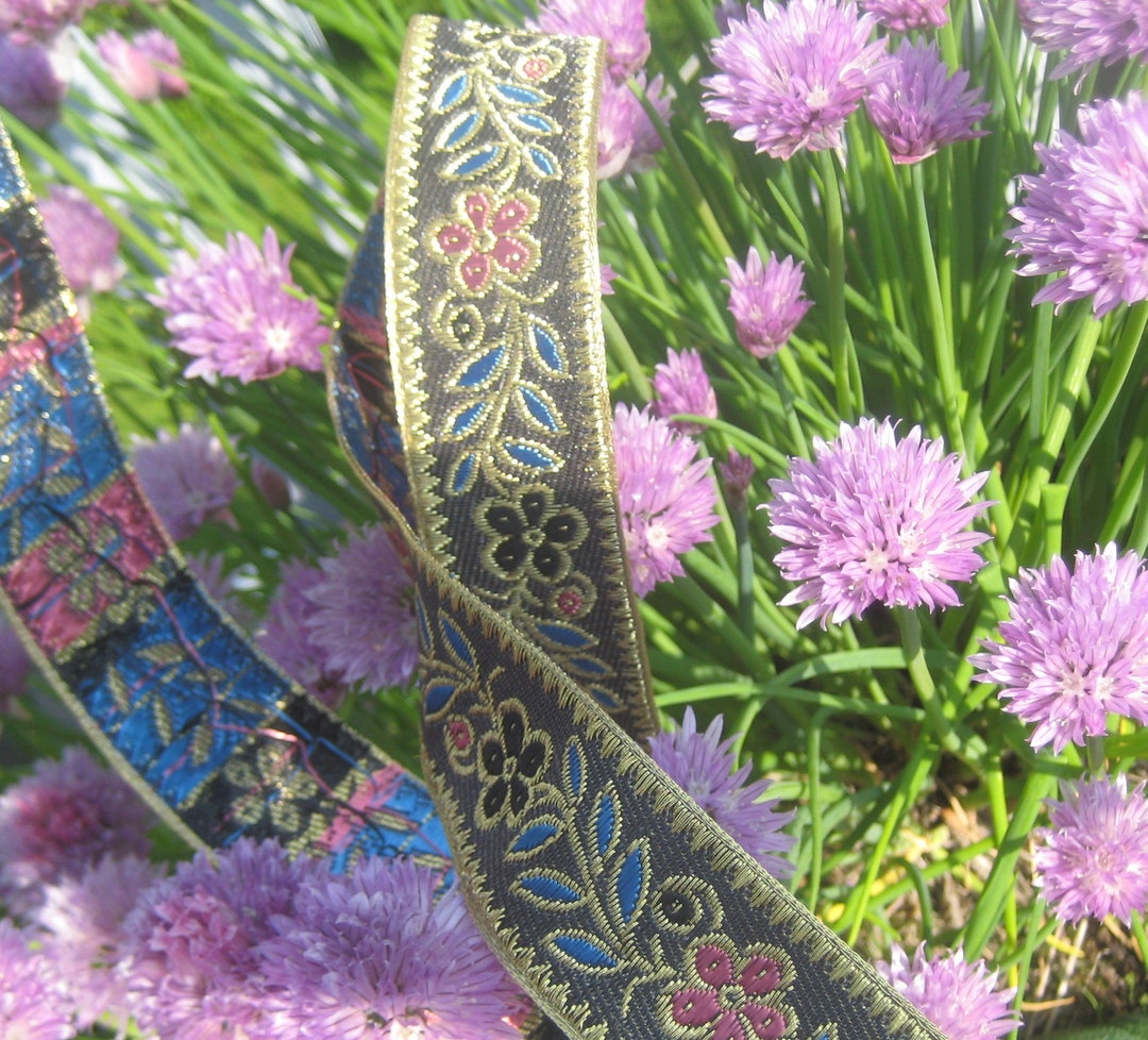 Gorgous Vintage 1 3/8" Wide Gold Metallic Jacquard Ribbon Trim. Pink ...