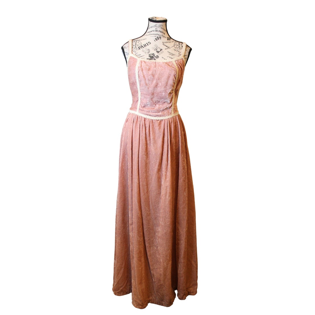 The VM Gown - Light Pink Gown, Renaissance Faire Gown Alternative ...