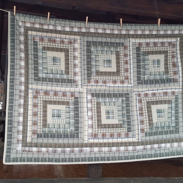 Traditional Quilt - Etsy