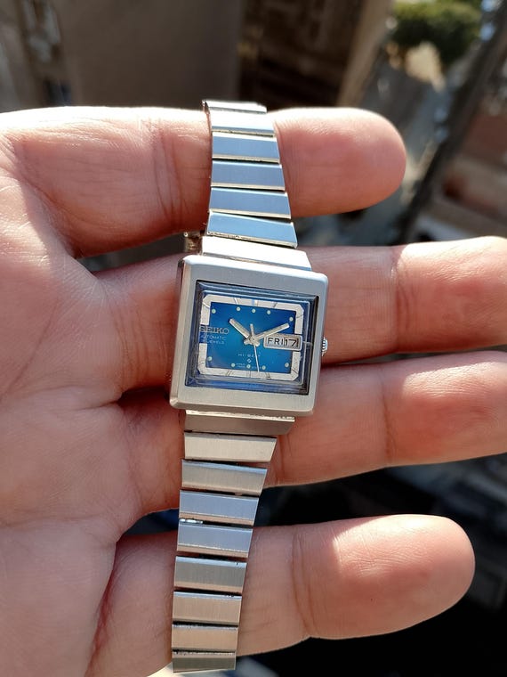 Rare Vintage Seiko 5 square for ladies - Gem