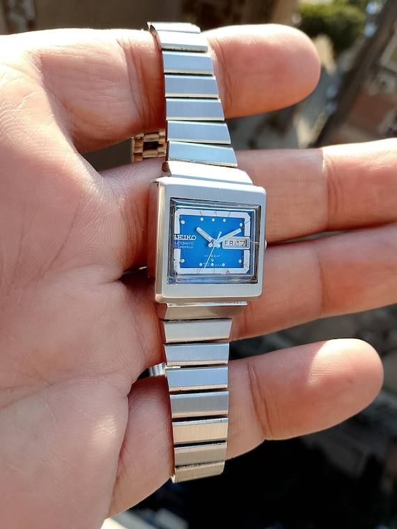 Rare Vintage Seiko 5 square for ladies - Gem