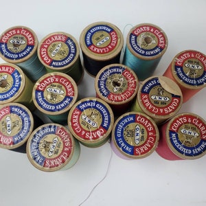 Lot of 14 Vintage Coats & Clark's Cotton Thread on Wooden Spools - Etsy