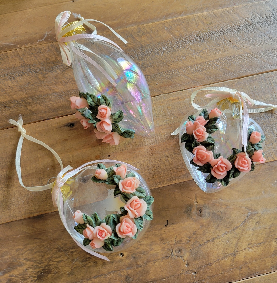 Set of 3 Victorian Style Glass Ornaments Christmas Ornaments With Roses ...