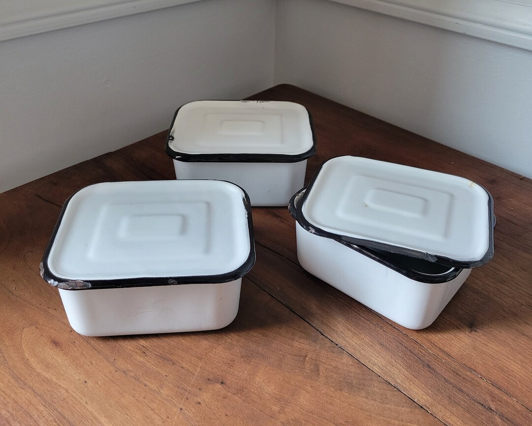 Vintage White Enamel Refrigerator Containers With Lids (3) * Storage ...