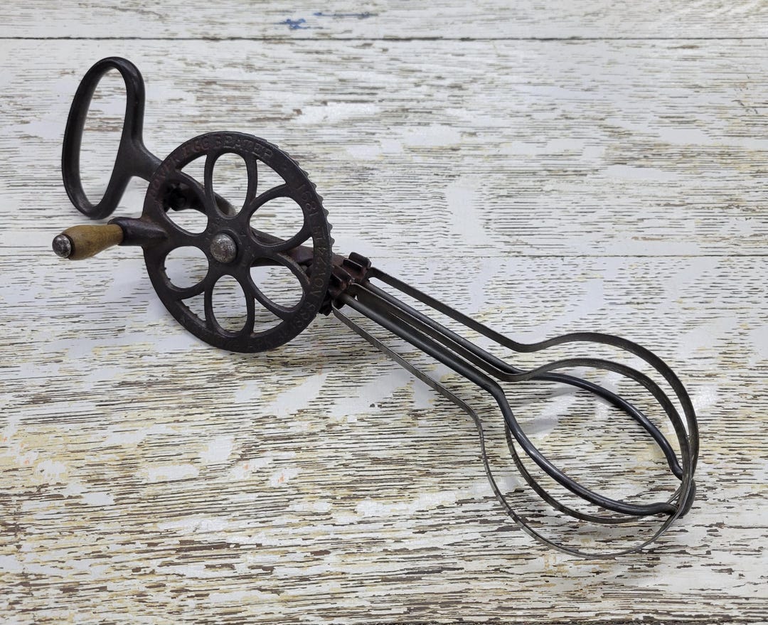 Cast Iron Dover Egg Beater * Antique Kitchen Gadgets * Made in Boston ...